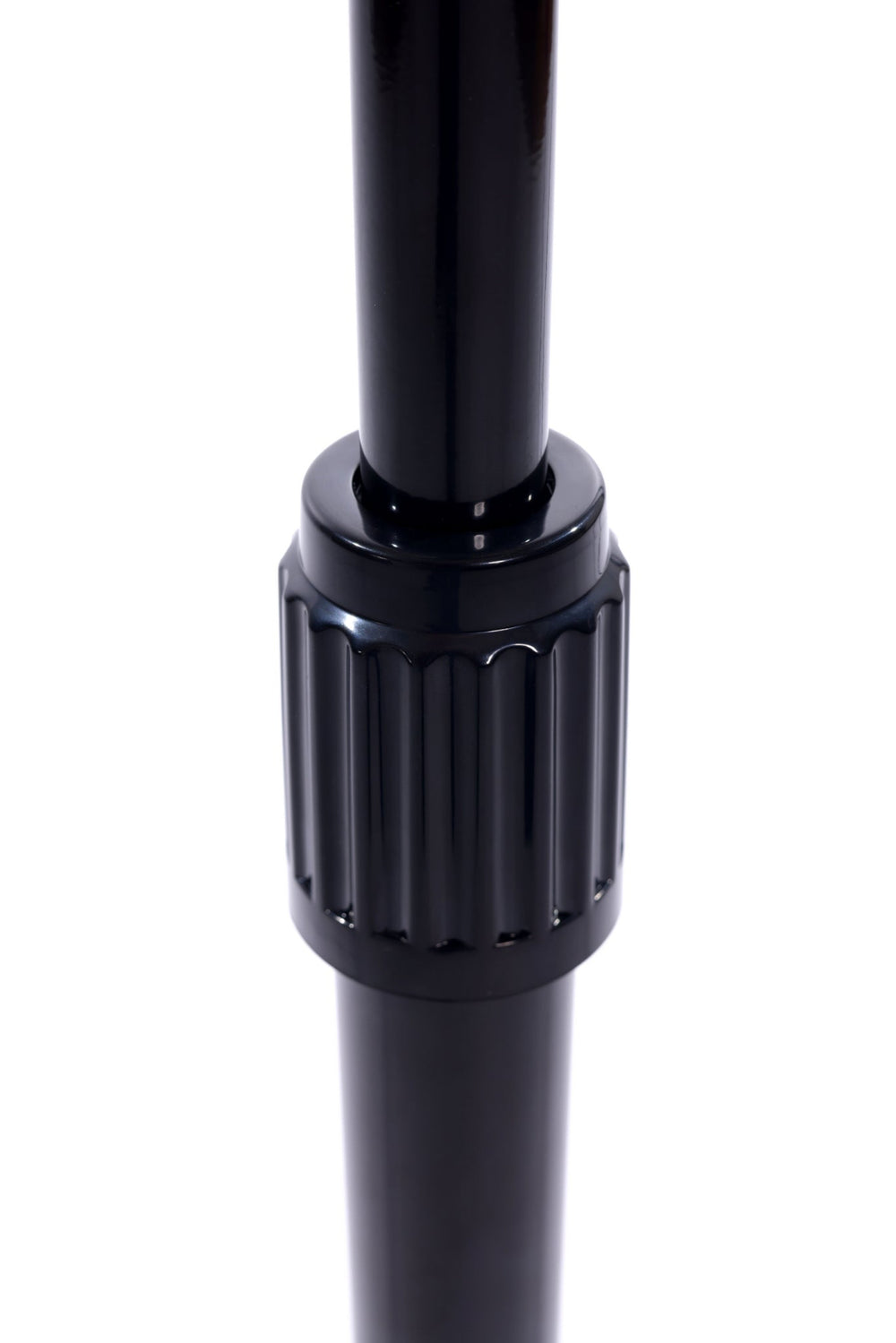 Defy 16 inch Black Pedestal Fan DSF1626B